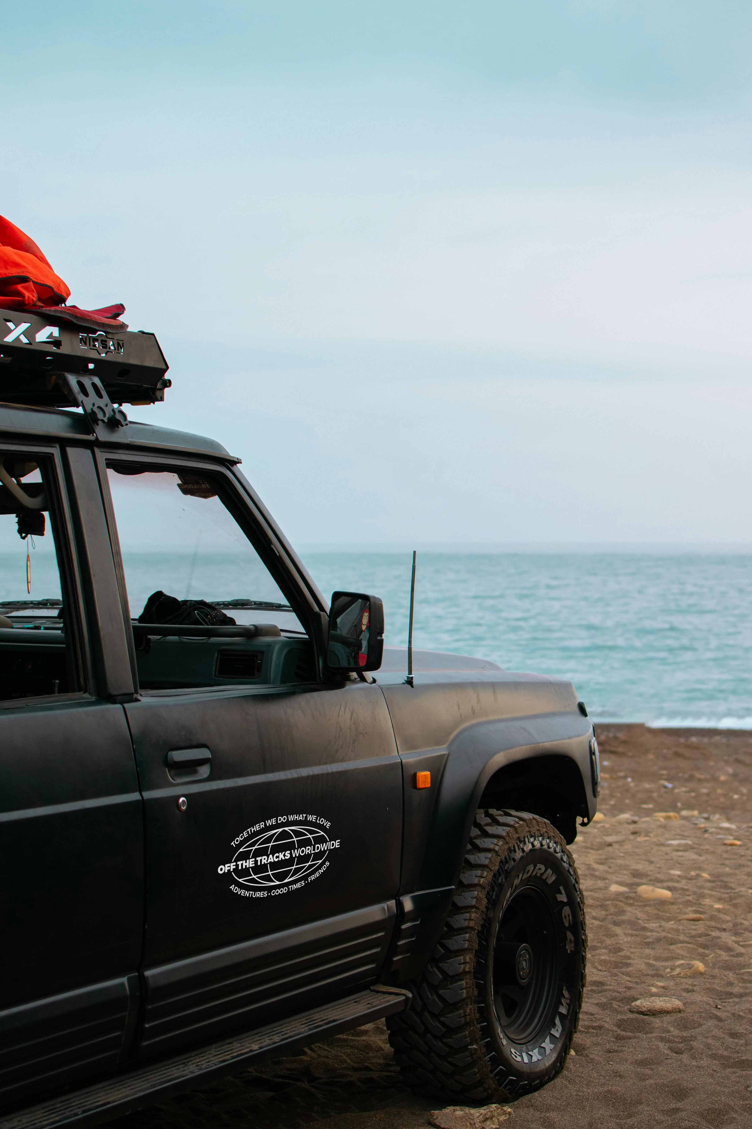 Off the Tracks® - La marque pour les aventuriers